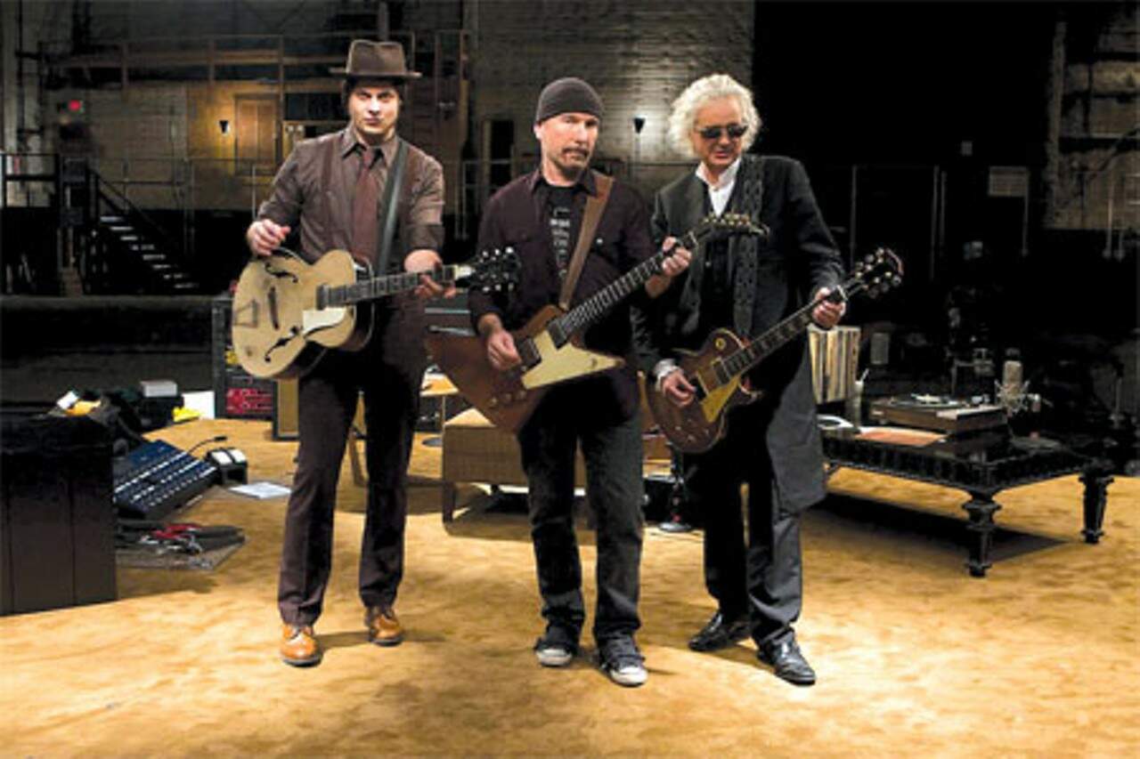 Assista: The Edge, Jack White e Jimmy Page fazendo jam