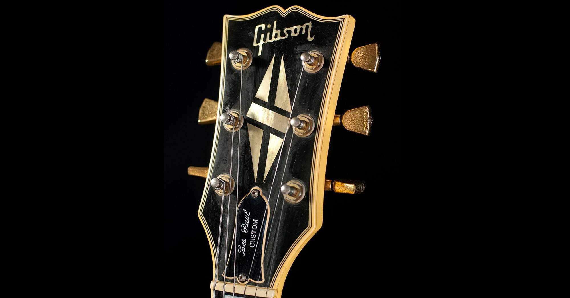 Gibson doa guitarras a músicos afetados pelos tornados do Tennessee